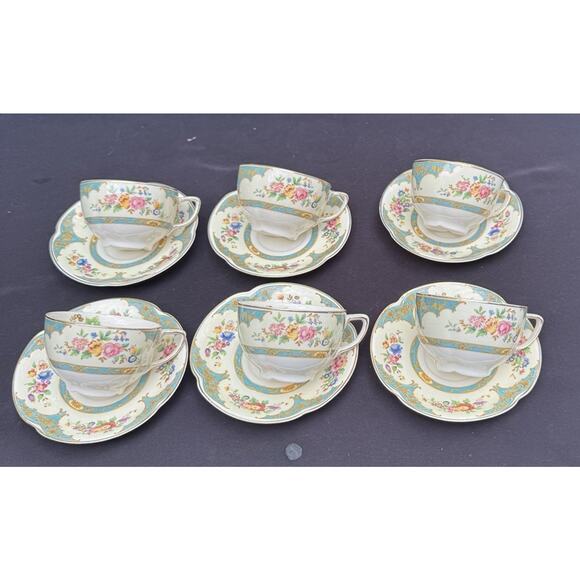 Johnson Brothers | Dining | Vtg Johnson Bros Pareek Oval England Gold ...